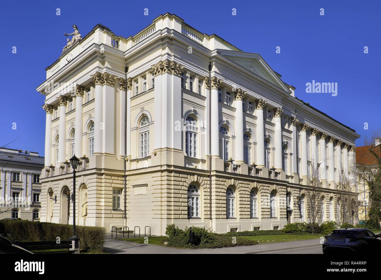 Warszawa, Polska - Uniwersytet Warszawski - dawna biblioteka ...