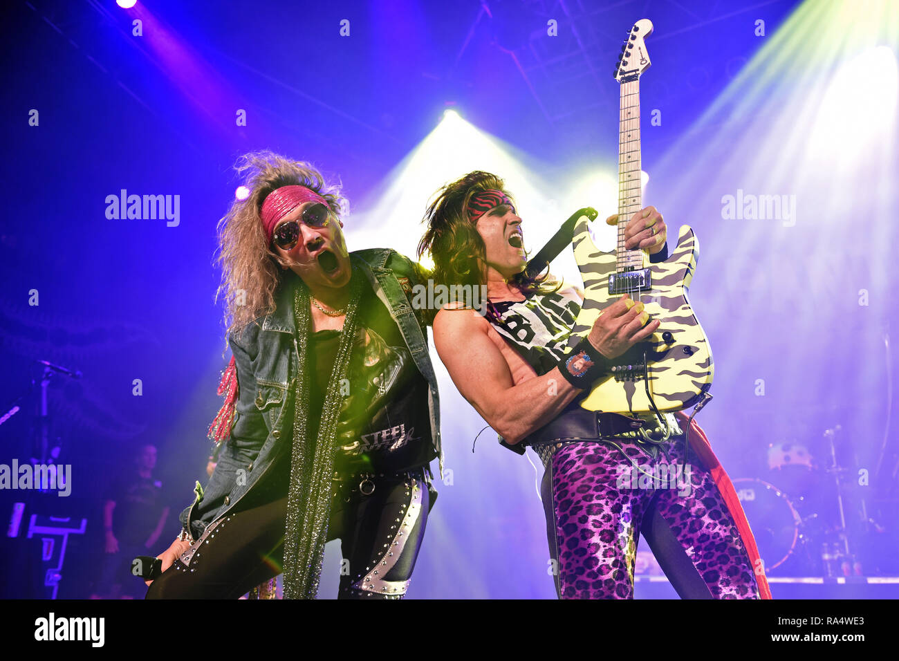 Michael starr singer hi-res stock photography and images - Alamy