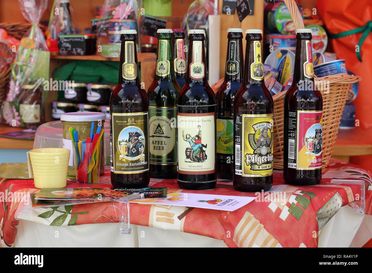 Stall beer hi-res stock photography and images - Alamy