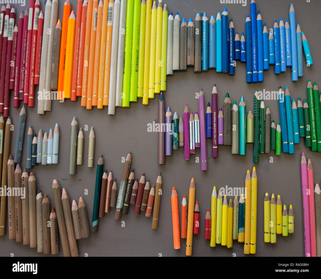 Used color hi-res stock photography and images - Alamy