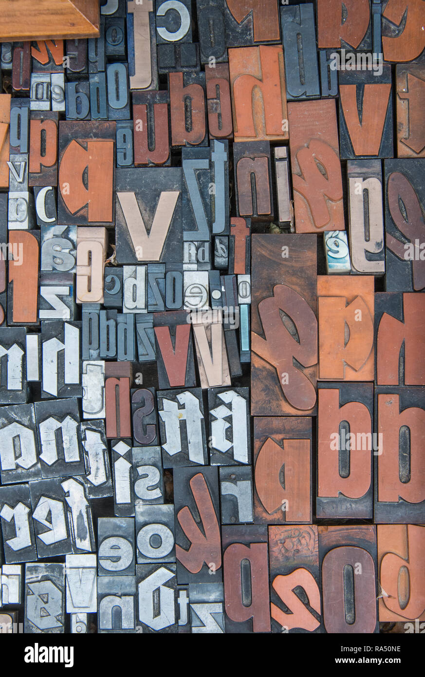 Alphabet print letters characters mirrored Stock Photo - Alamy