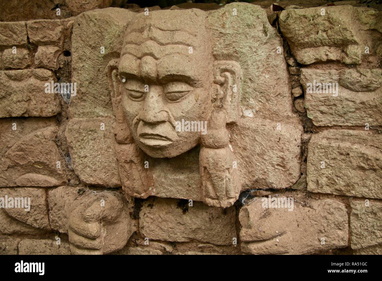 Mayan warrior art hi-res stock photography and images - Alamy