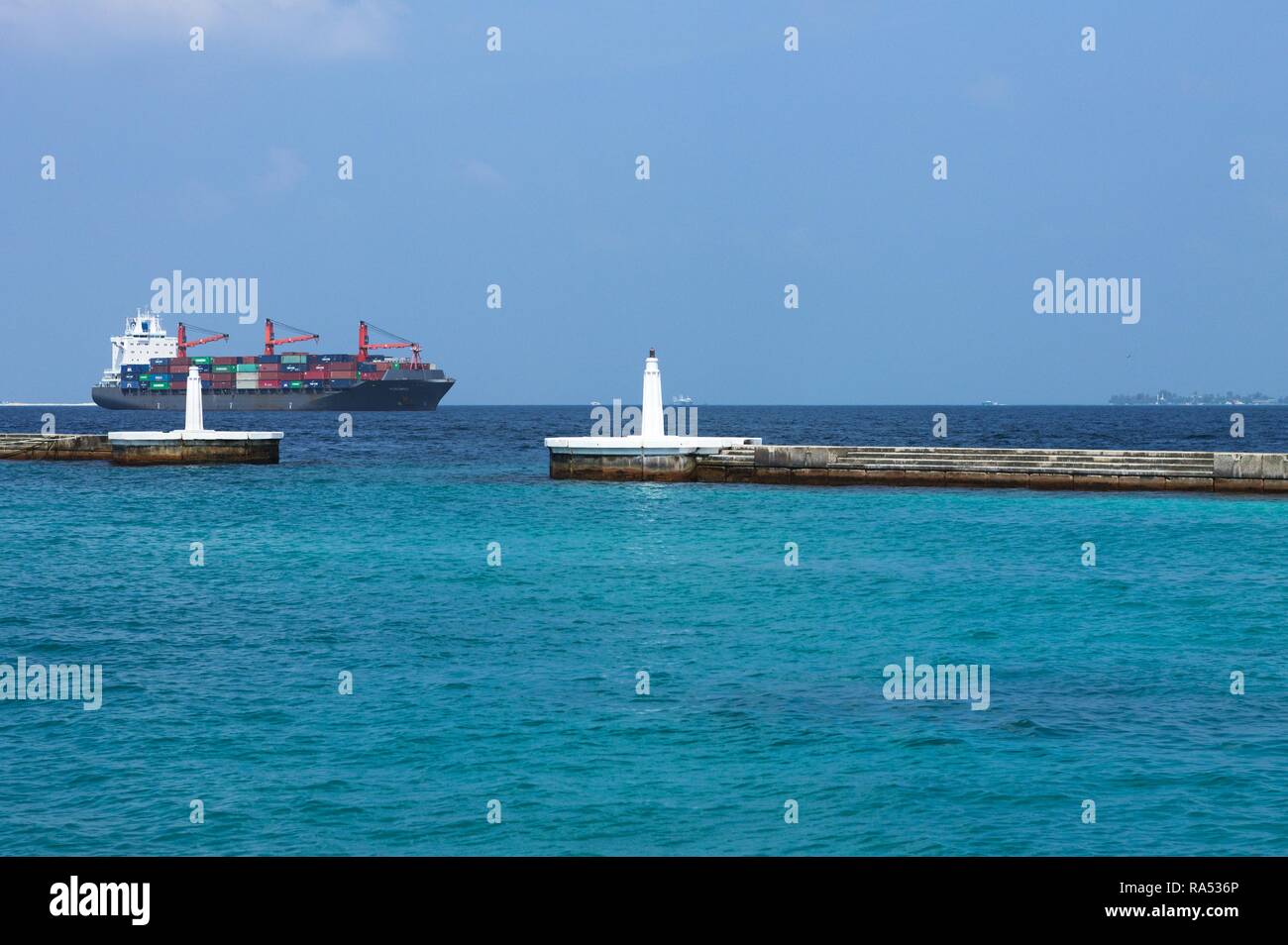 Maldives male port entrance hi-res stock photography and images - Alamy