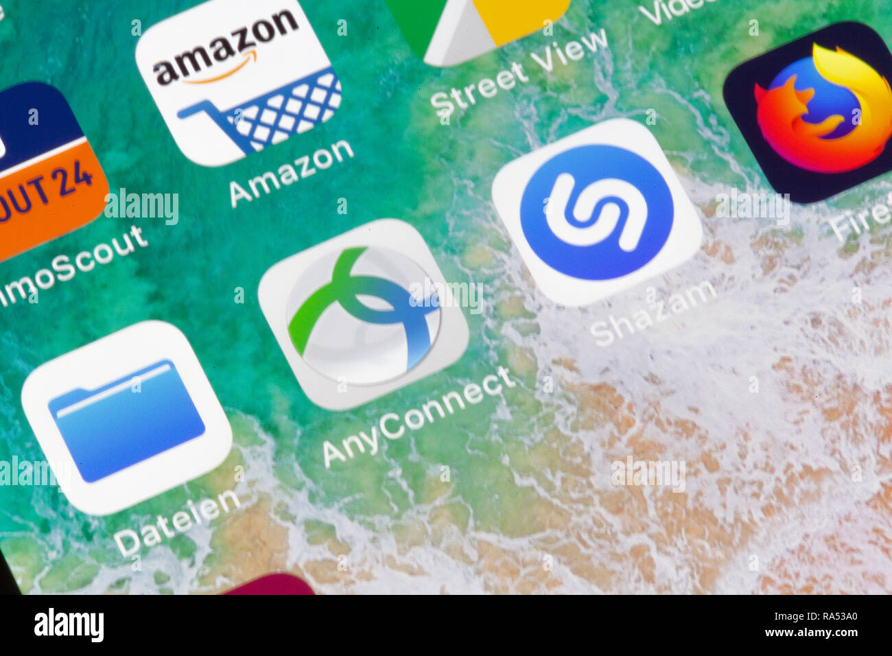 Cisco business app hi-res stock photography and images - Alamy