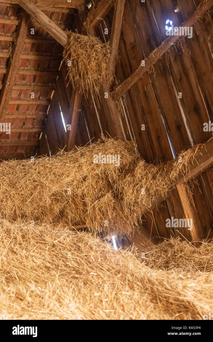Stadel heuboden hi-res stock photography and images - Alamy