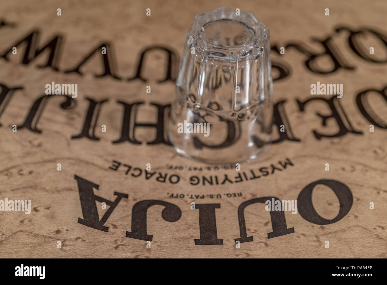 Oiuja board hi-res stock photography and images - Alamy