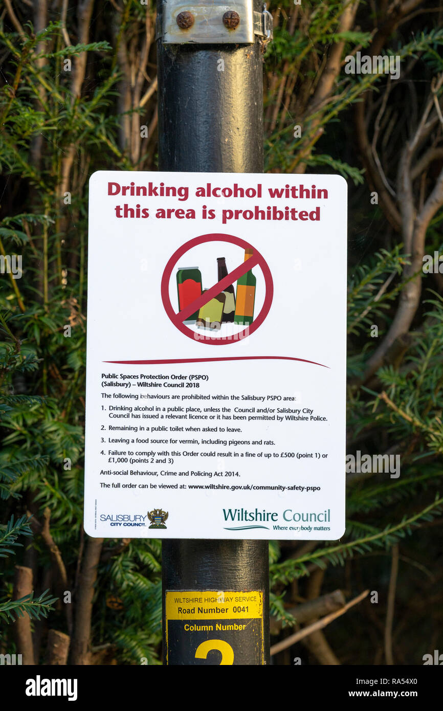 Drinking ban alcohol sign hi-res stock photography and images - Alamy
