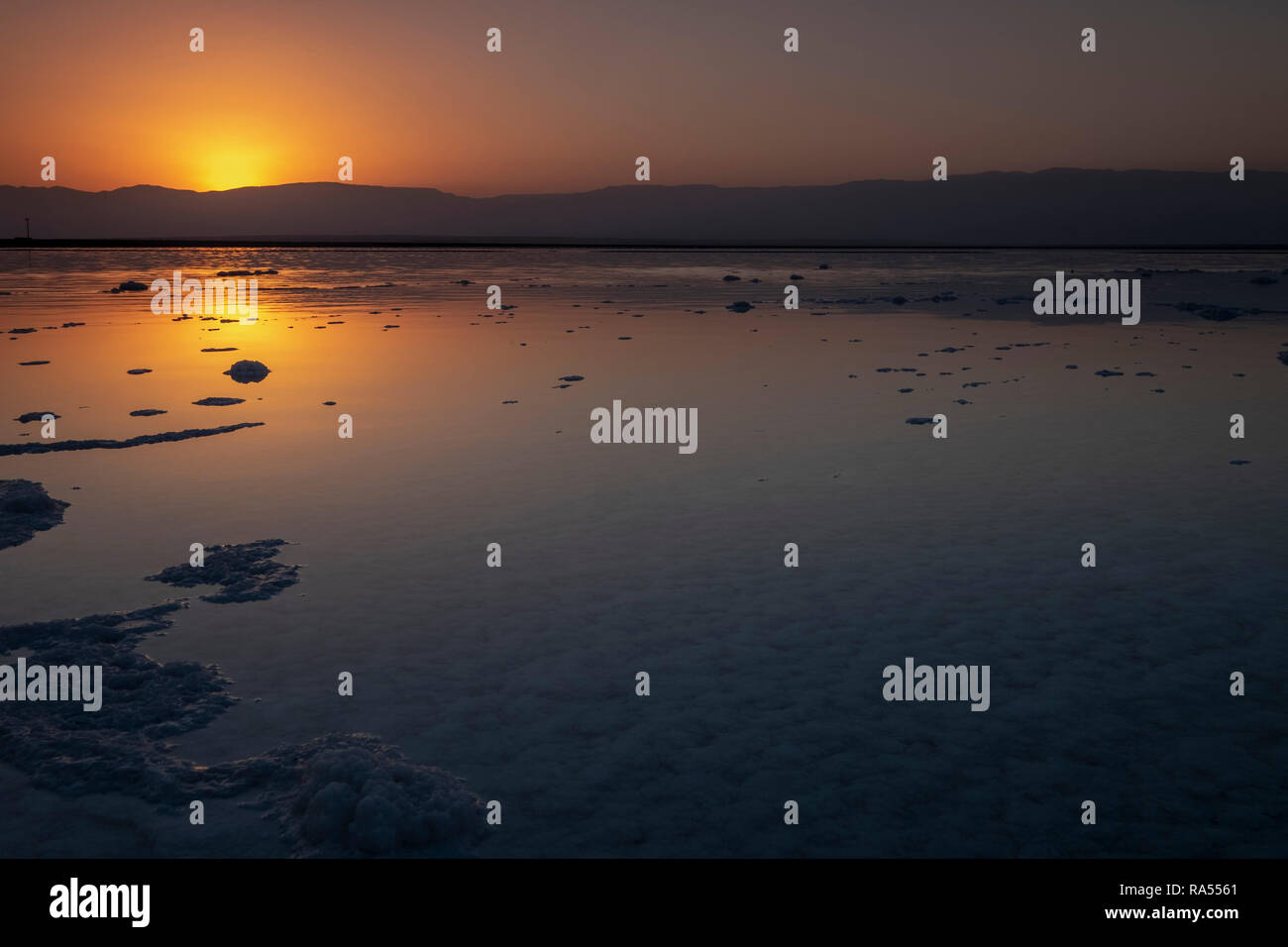Dead sea wallpaper hi-res stock photography and images - Alamy
