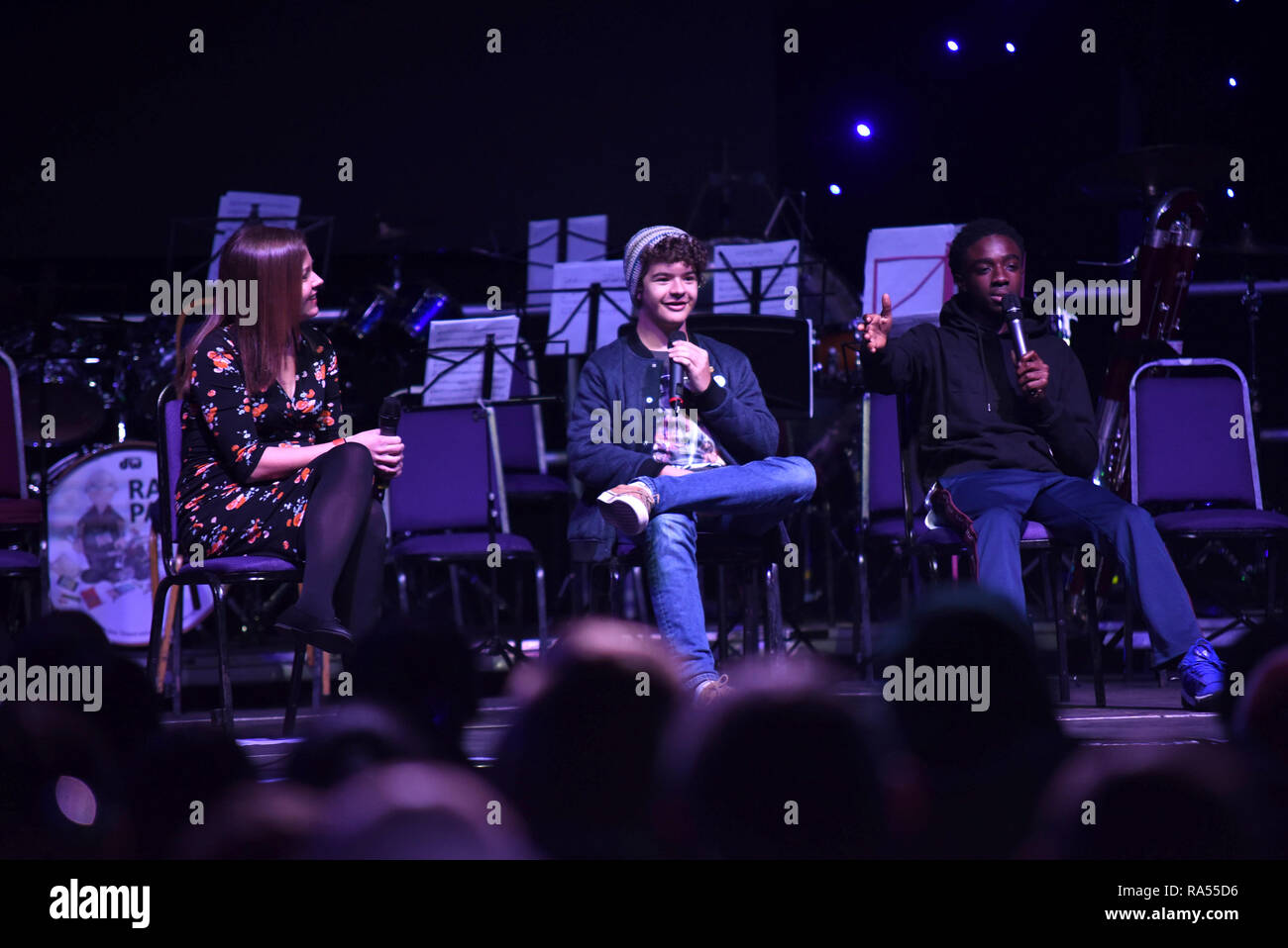 Sci-Fi celebrities meet fans at the For The Love Of Sci-Fi Convention ...