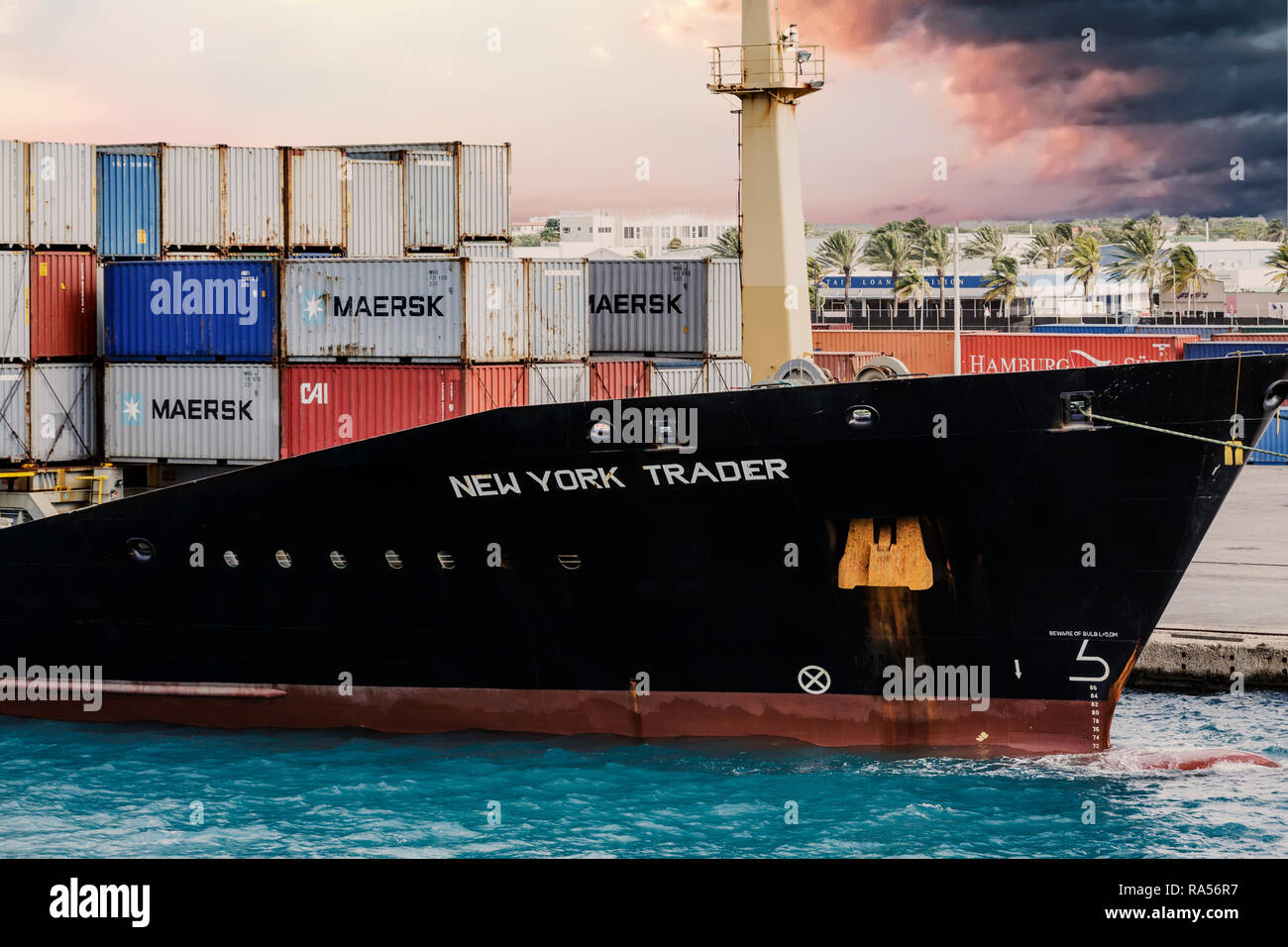 ORENJASTAD, ARUBA - December 17, 2015::: Container ships now carry ...