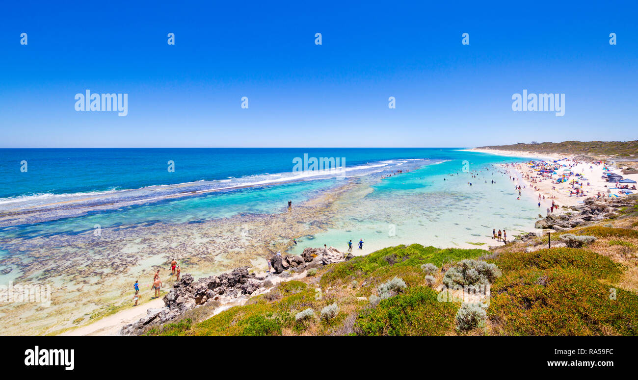 Yanchep Lagoon on a hot summer day, Perth, Western Australia Stock ...