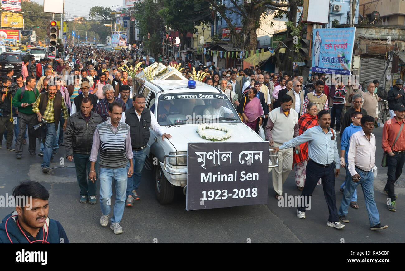 Satyajit ray and mrinal sen hi-res stock photography and images - Alamy