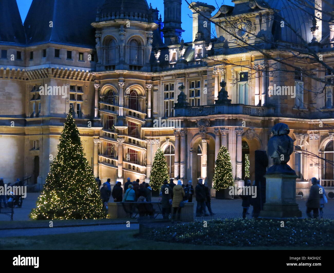 Waddesdon manor building hi-res stock photography and images - Alamy