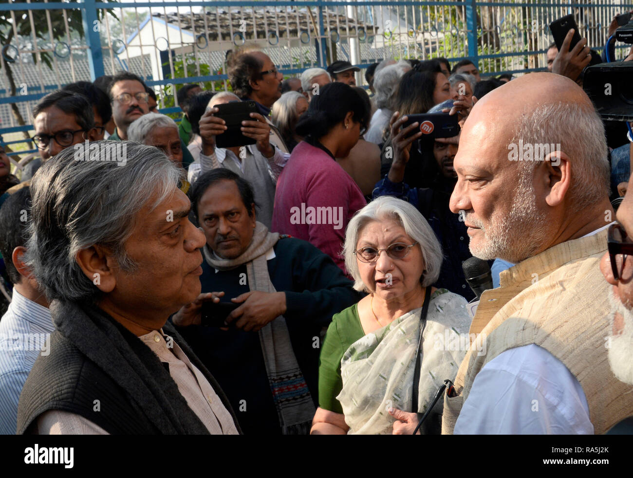 Sandip sen hi-res stock photography and images - Alamy