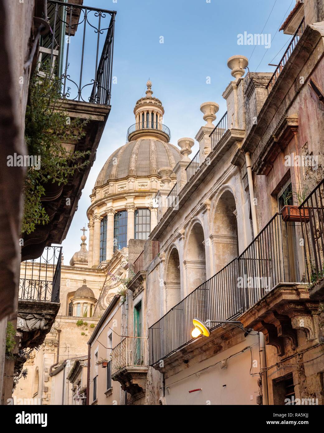 San giovanni battista ragusa ibla hi-res stock photography and images ...