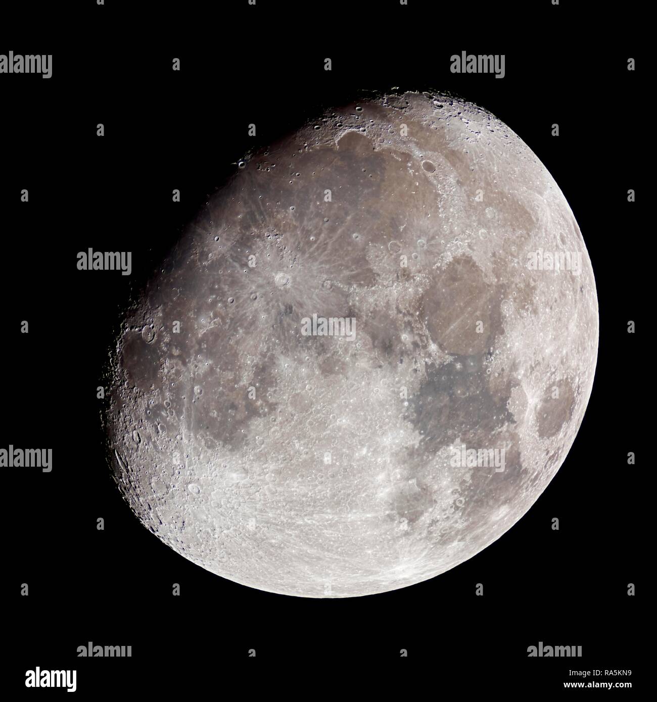 Increasing moon at night, 4 days in front of full moon, Germany Stock ...