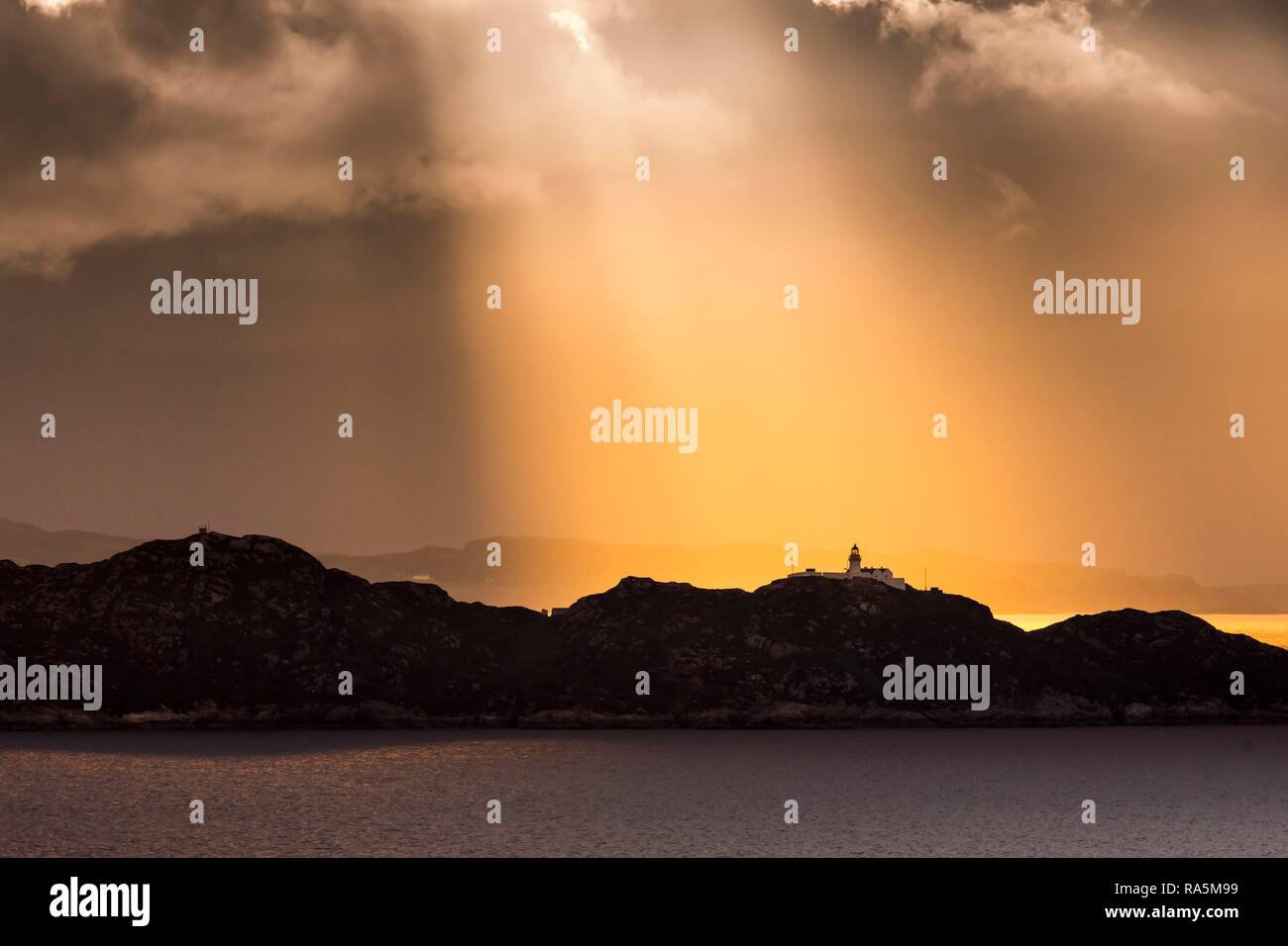 Rona island scotland hi-res stock photography and images - Alamy