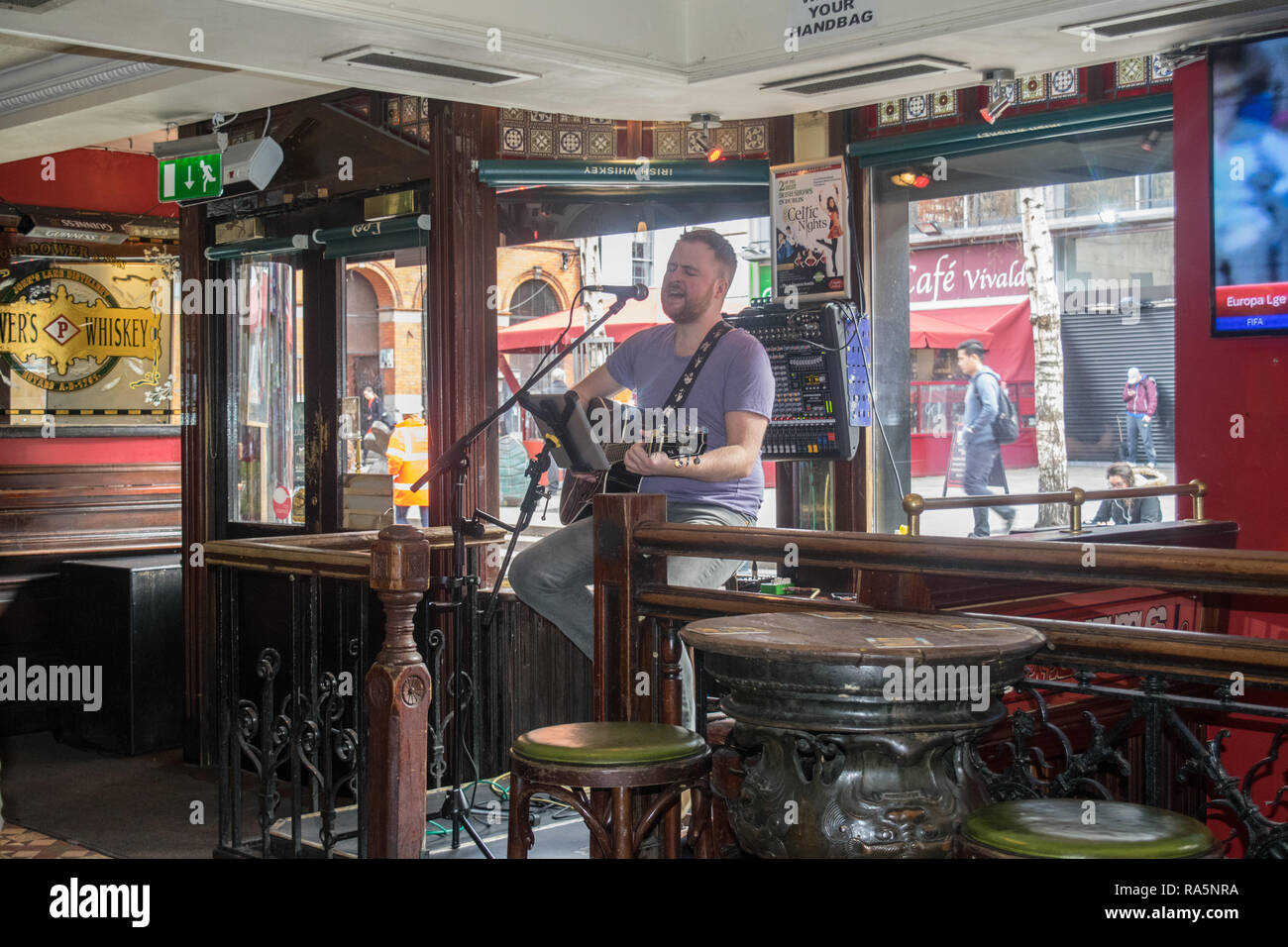 The porterhouse dublin hi-res stock photography and images - Alamy