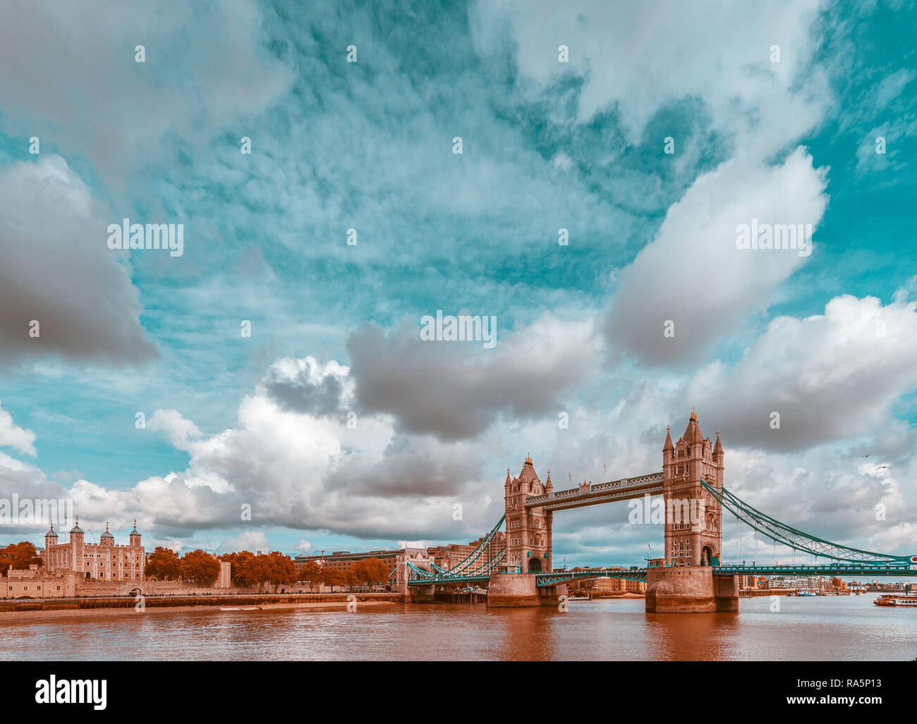 Orange teal look hi-res stock photography and images - Alamy