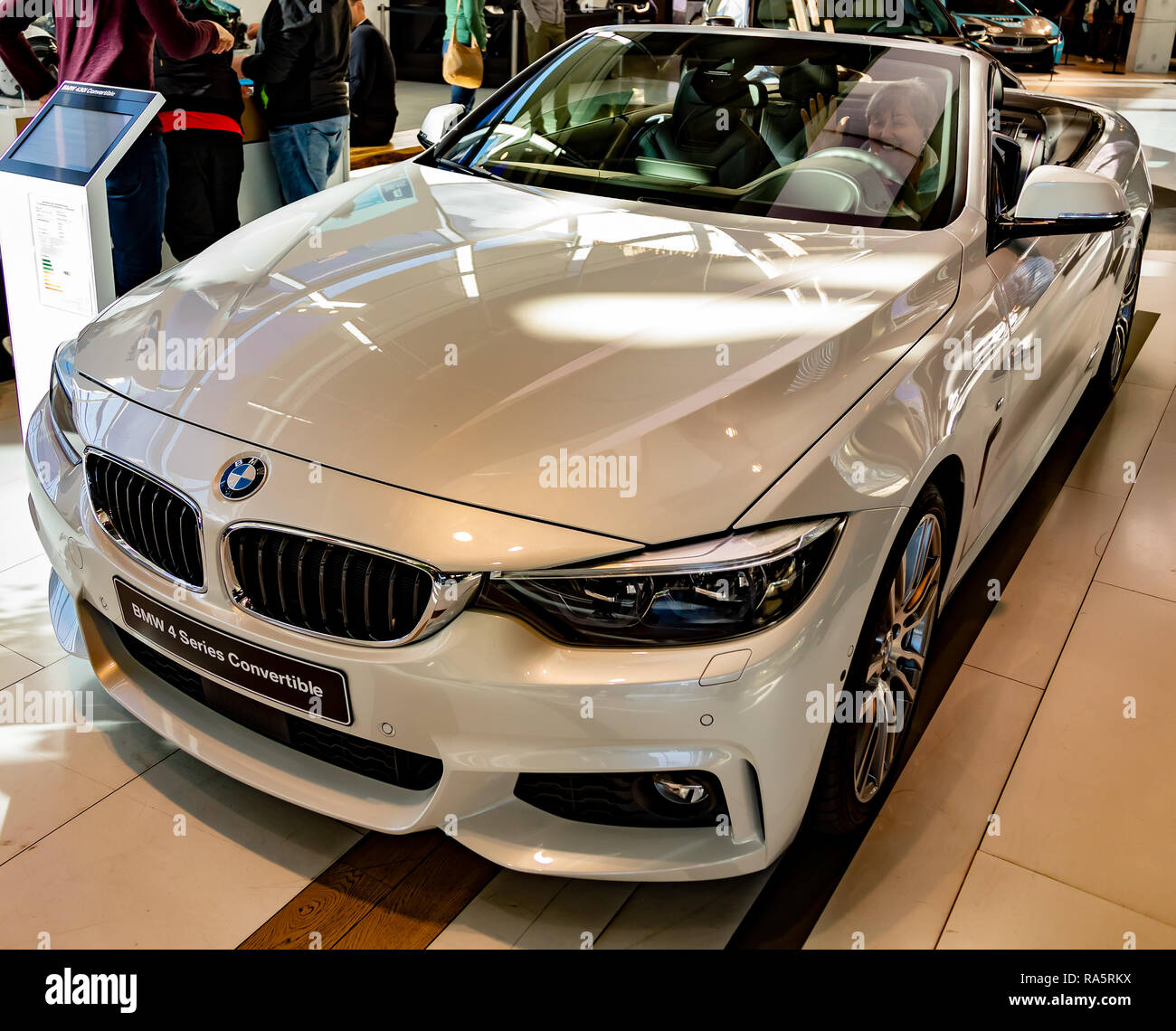 BMW World Headquarters Stock Photo - Alamy