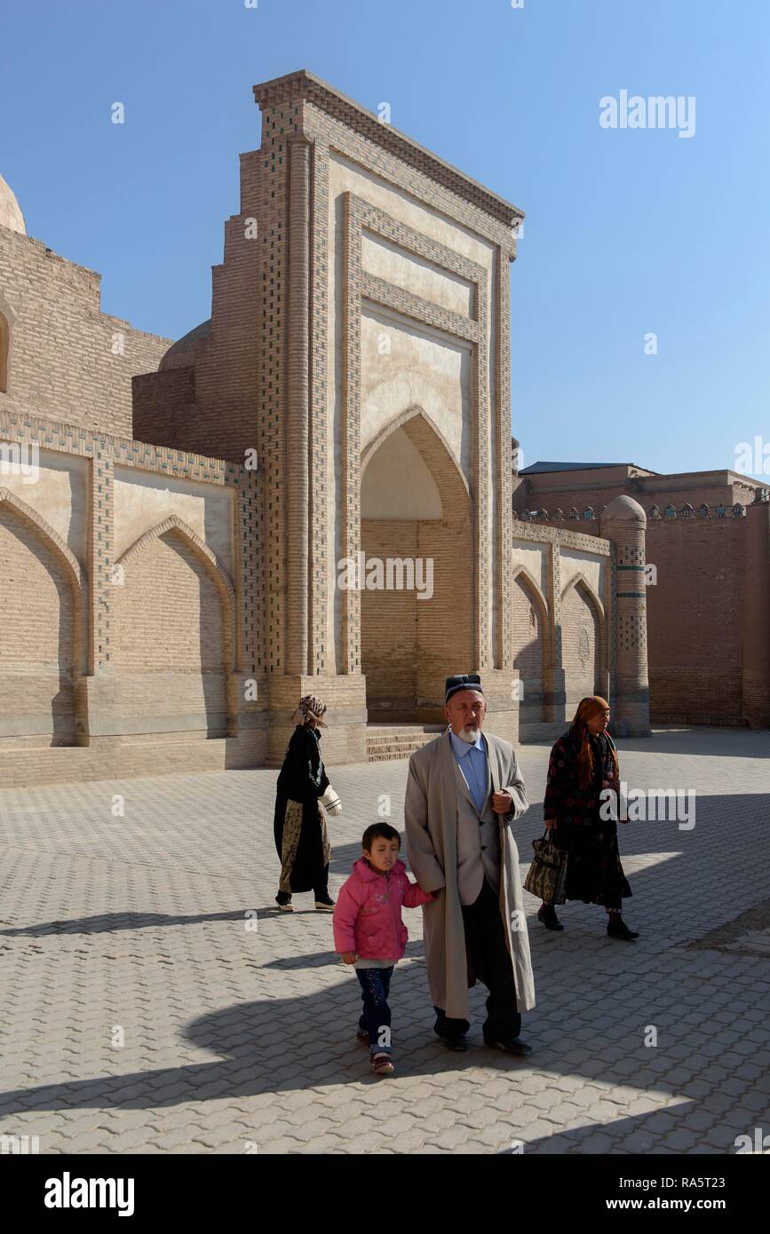 Islamic madrasa school hi-res stock photography and images - Alamy
