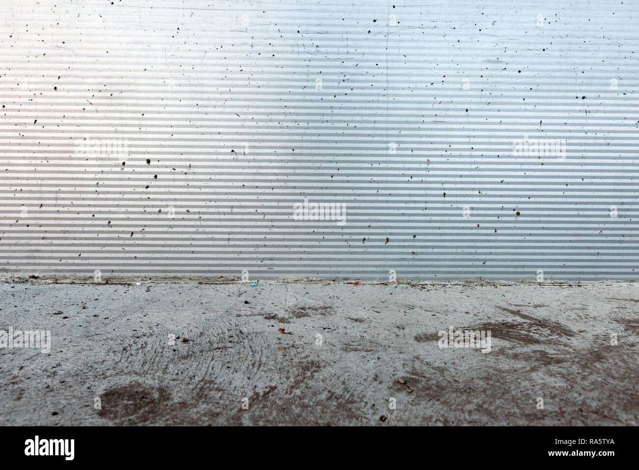 Industrial metal flooring hi-res stock photography and images - Alamy