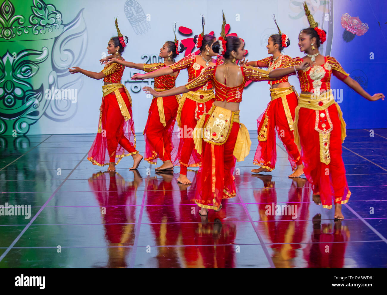 Traditional sri lanka mask dance hi-res stock photography and images ...