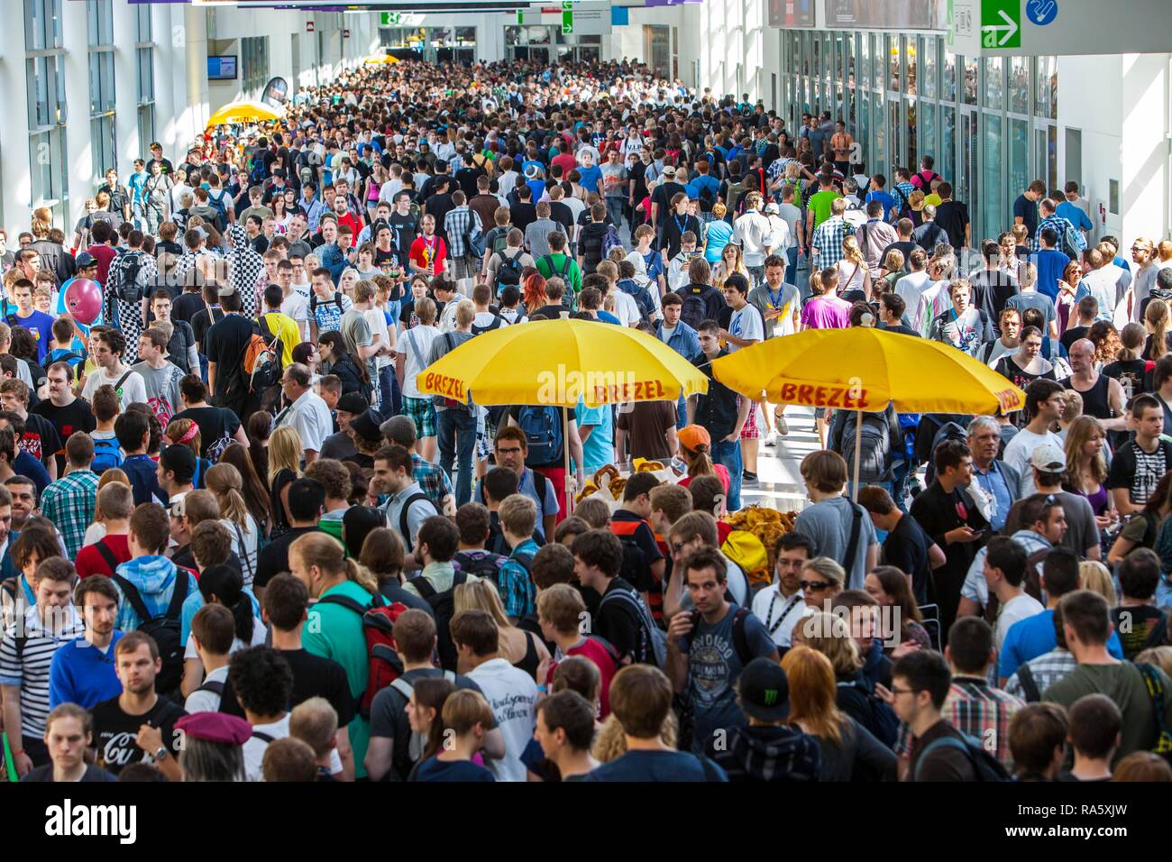 Crowds at the Gamescom, the world's largest trade fair for interactive ...