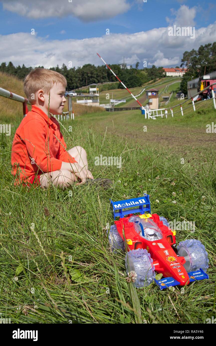 Miniature race track hi-res stock photography and images - Alamy