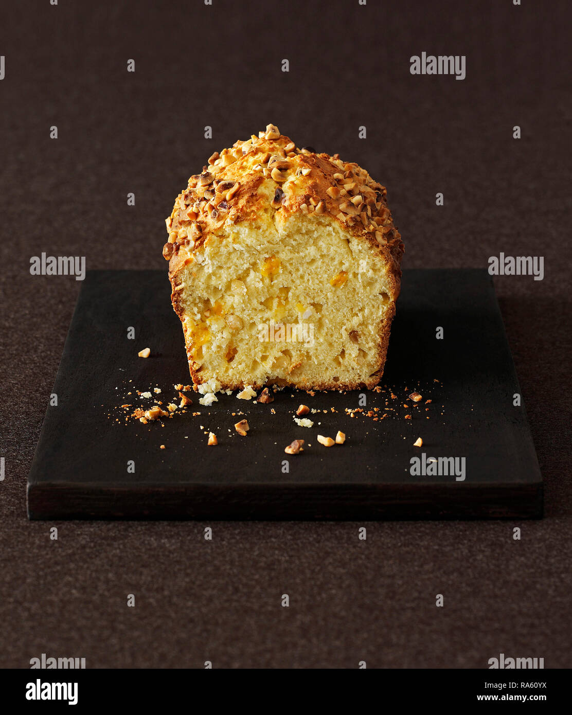 Cake cross section hi-res stock photography and images - Alamy