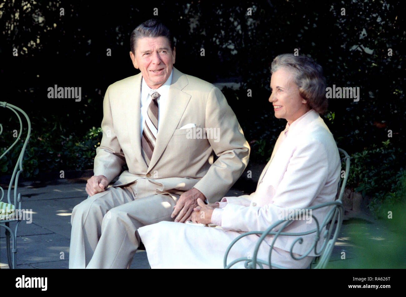 Sandra white hi-res stock photography and images - Alamy