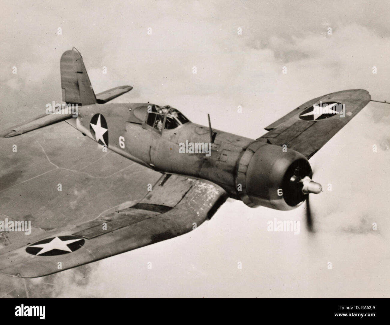Ww ii military airplanes hi-res stock photography and images - Alamy
