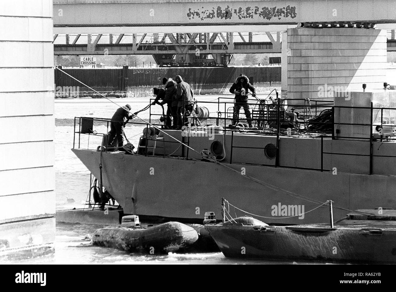 1980s crash recovery hi-res stock photography and images - Alamy