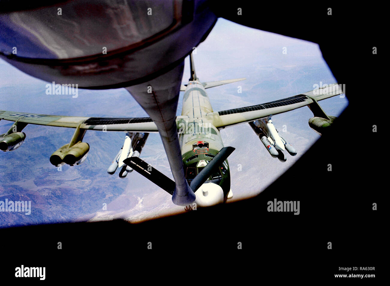 B 52 front view hi-res stock photography and images - Alamy