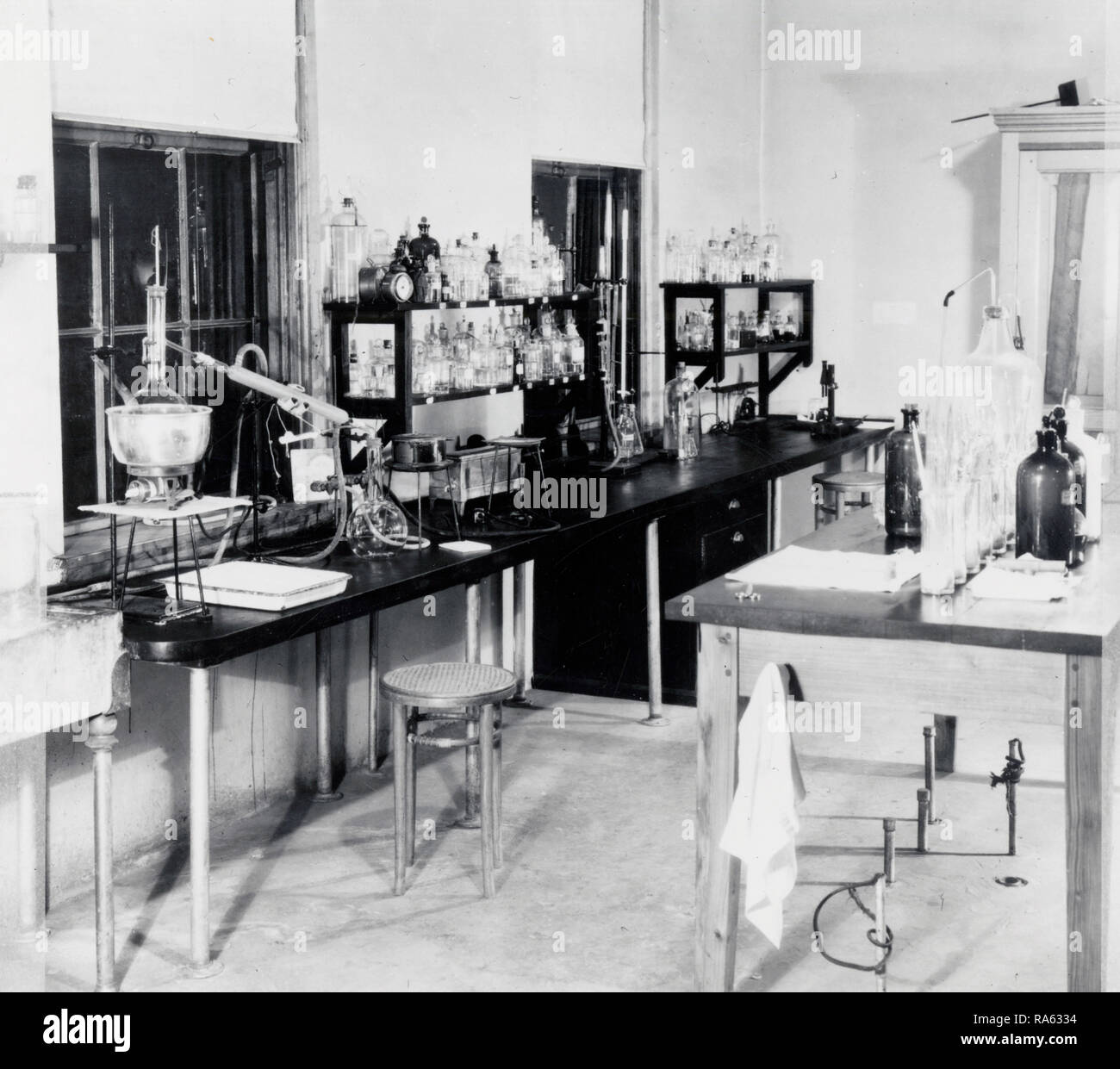 A chemistry laboratory in St. Elizabeths Hospital's Blackburn ...