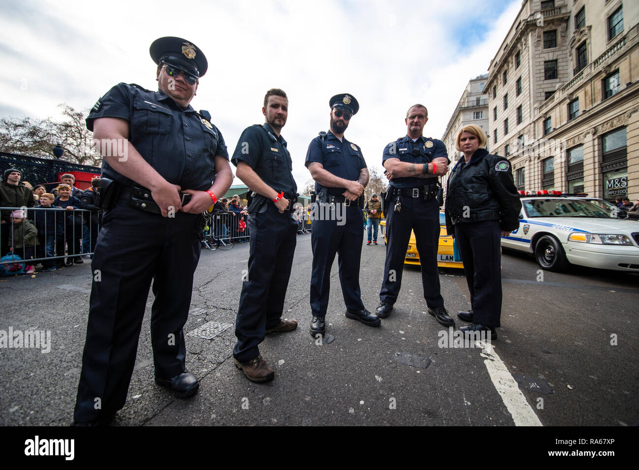 Lapd officer hi-res stock photography and images - Alamy