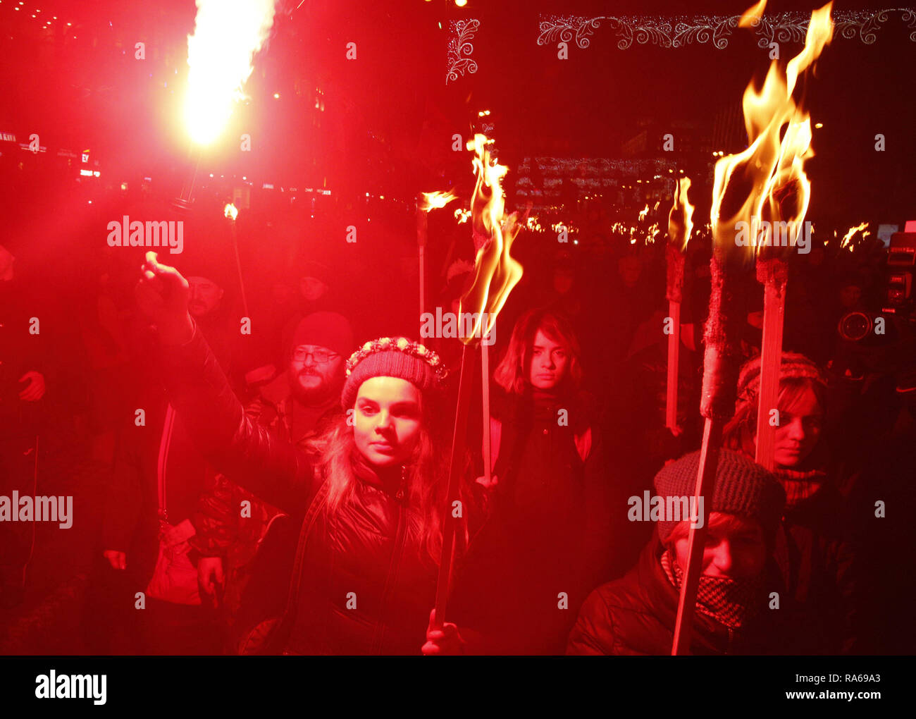 Kyiv, Ukraine. 1st Jan, 2019. Ukrainian activists carry torches during ...