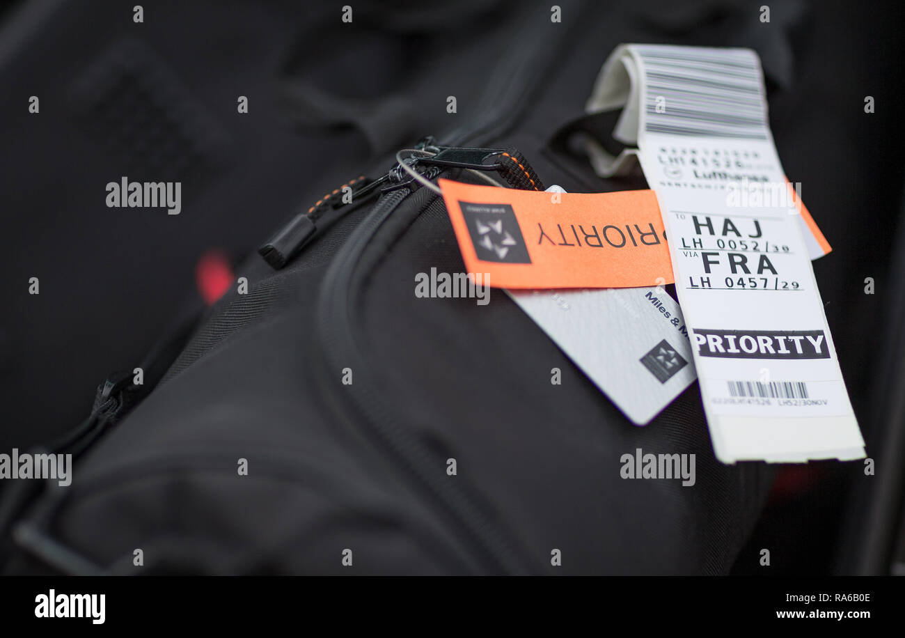 Checked Baggage Stock Photos & Checked Baggage Stock Images - Alamy