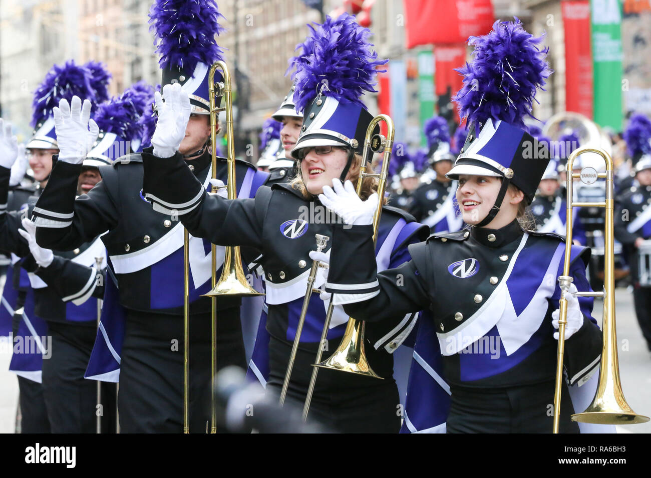 Marching band parade square hi-res stock photography and images - Alamy