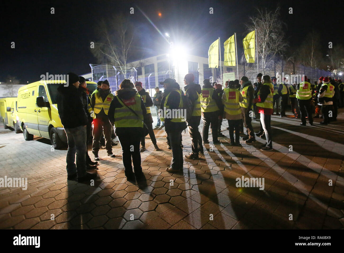 Striking drivers block hi-res stock photography and images - Alamy
