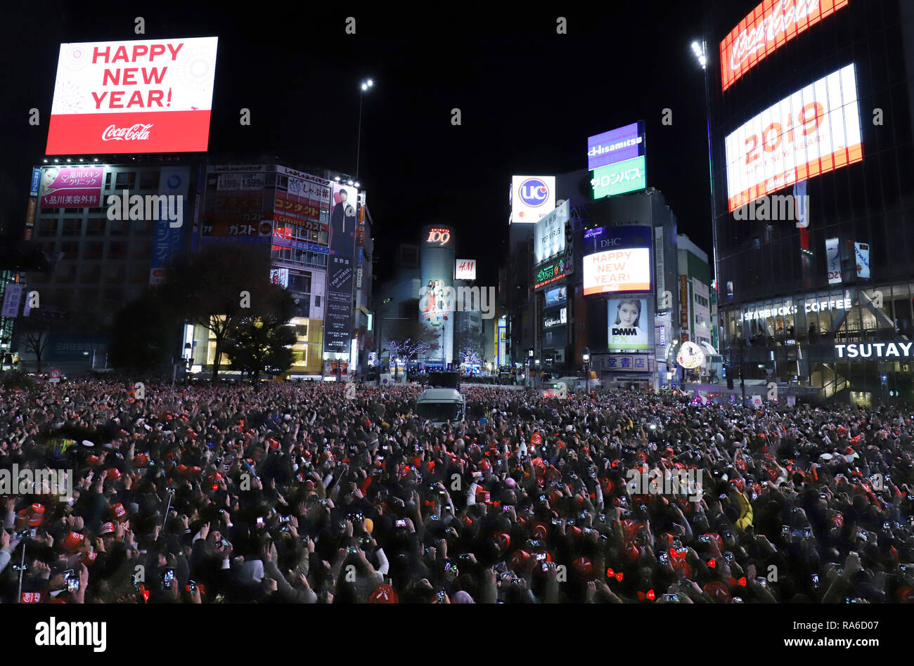 Tokyo, Japan. 1st Jan, 2019. People enjoy a countdown event for the ...