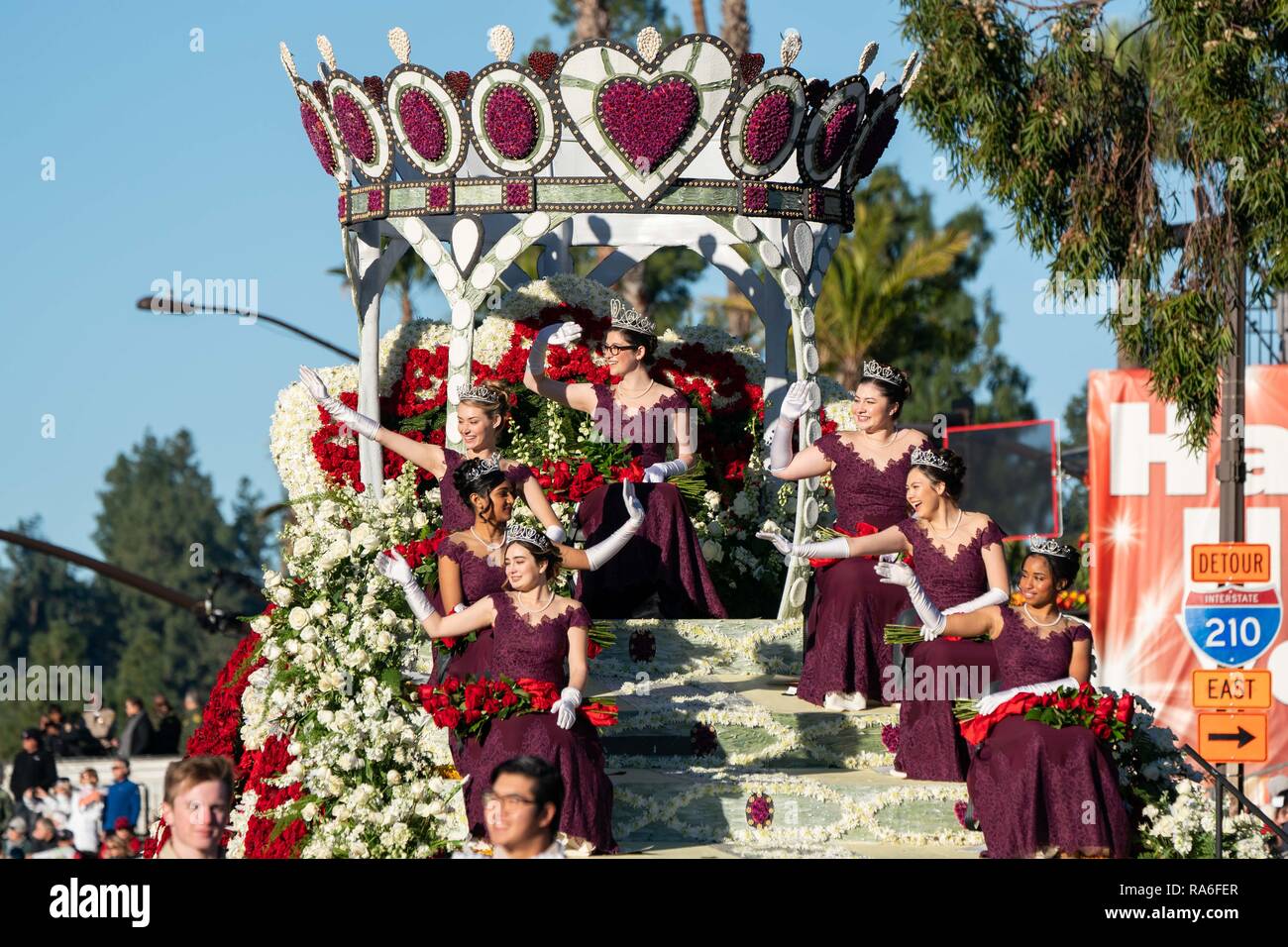 Rose parade 2019 hi-res stock photography and images - Alamy