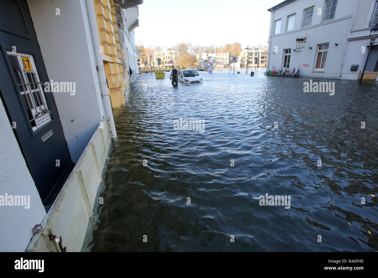 Bulkheads hi-res stock photography and images - Alamy