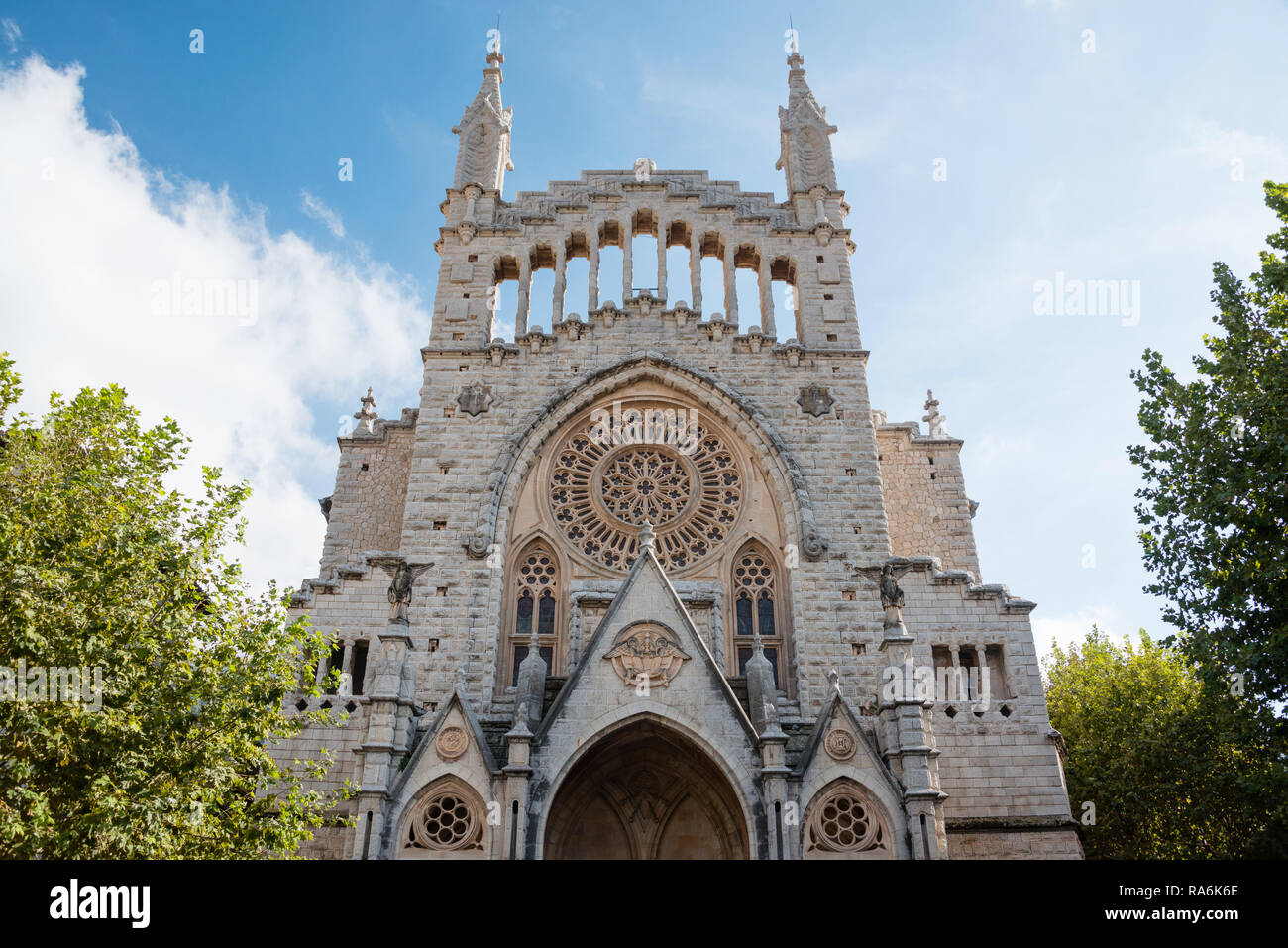 Beautiful gothic cathedral Saint Bartholomew in the central square of ...