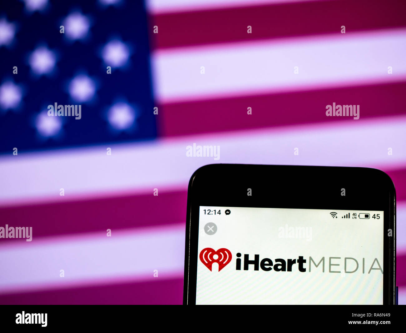 Iheartmedia logo hi-res stock photography and images - Alamy