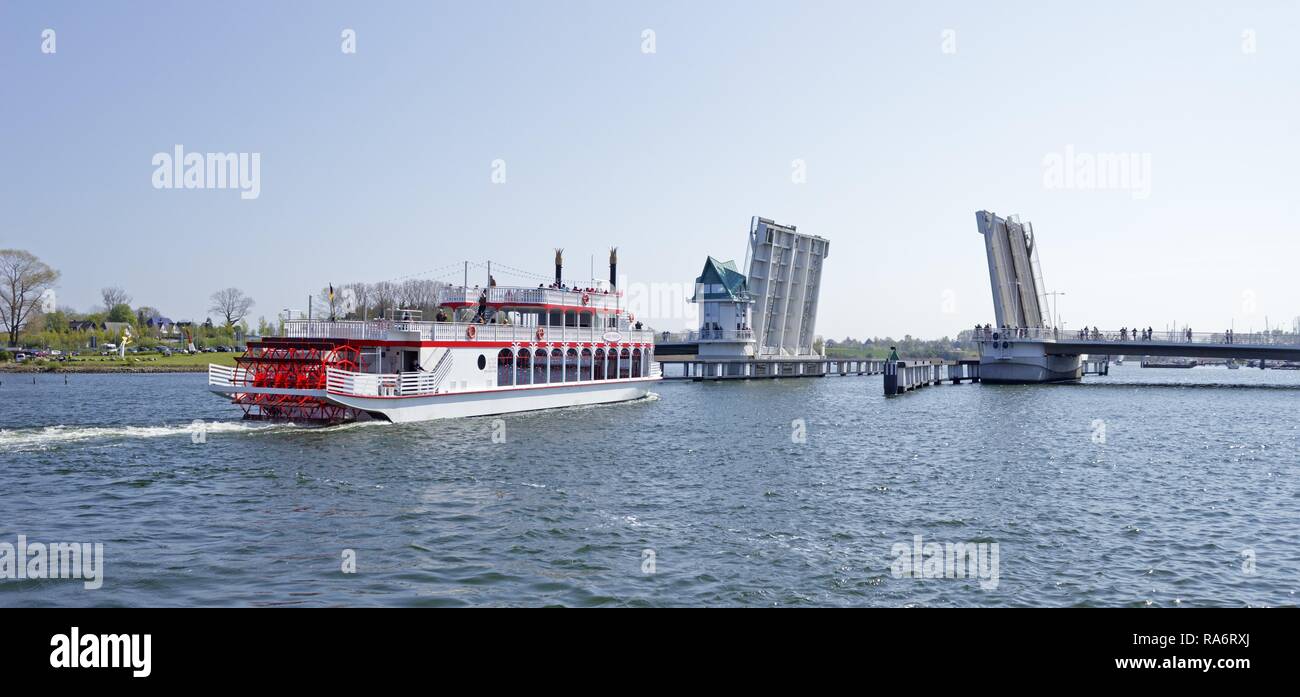 Paddle steamer "Schlei Princess", approaching an open drawbridge ...