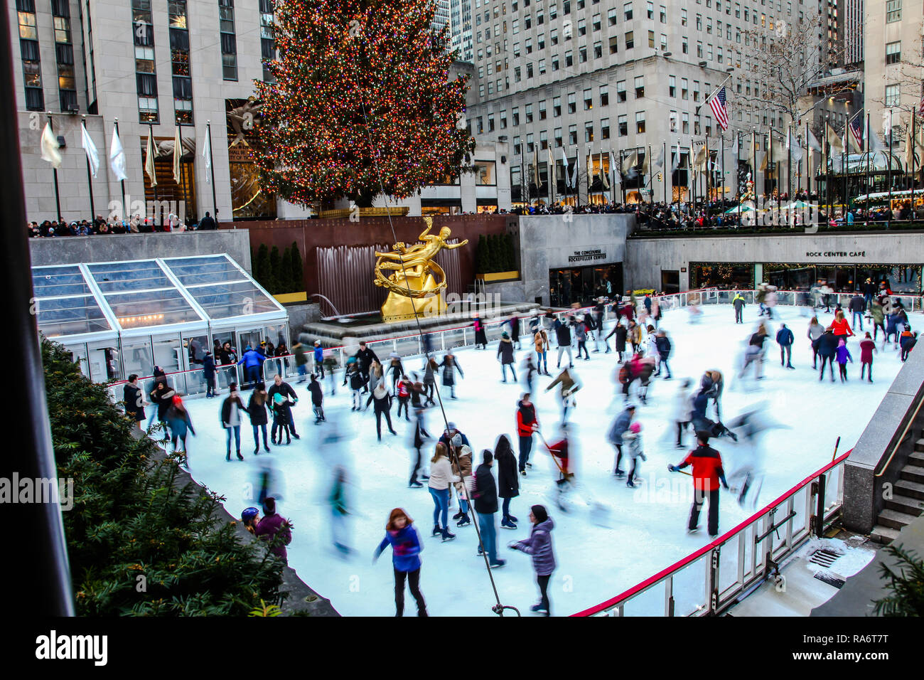 NEW YORK, NY, USA - DECEMBER 27, 2018: Ice rink with peoples ice ...