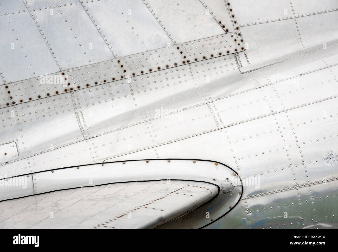 Chrome skin of the DC-3 Stock Photo - Alamy