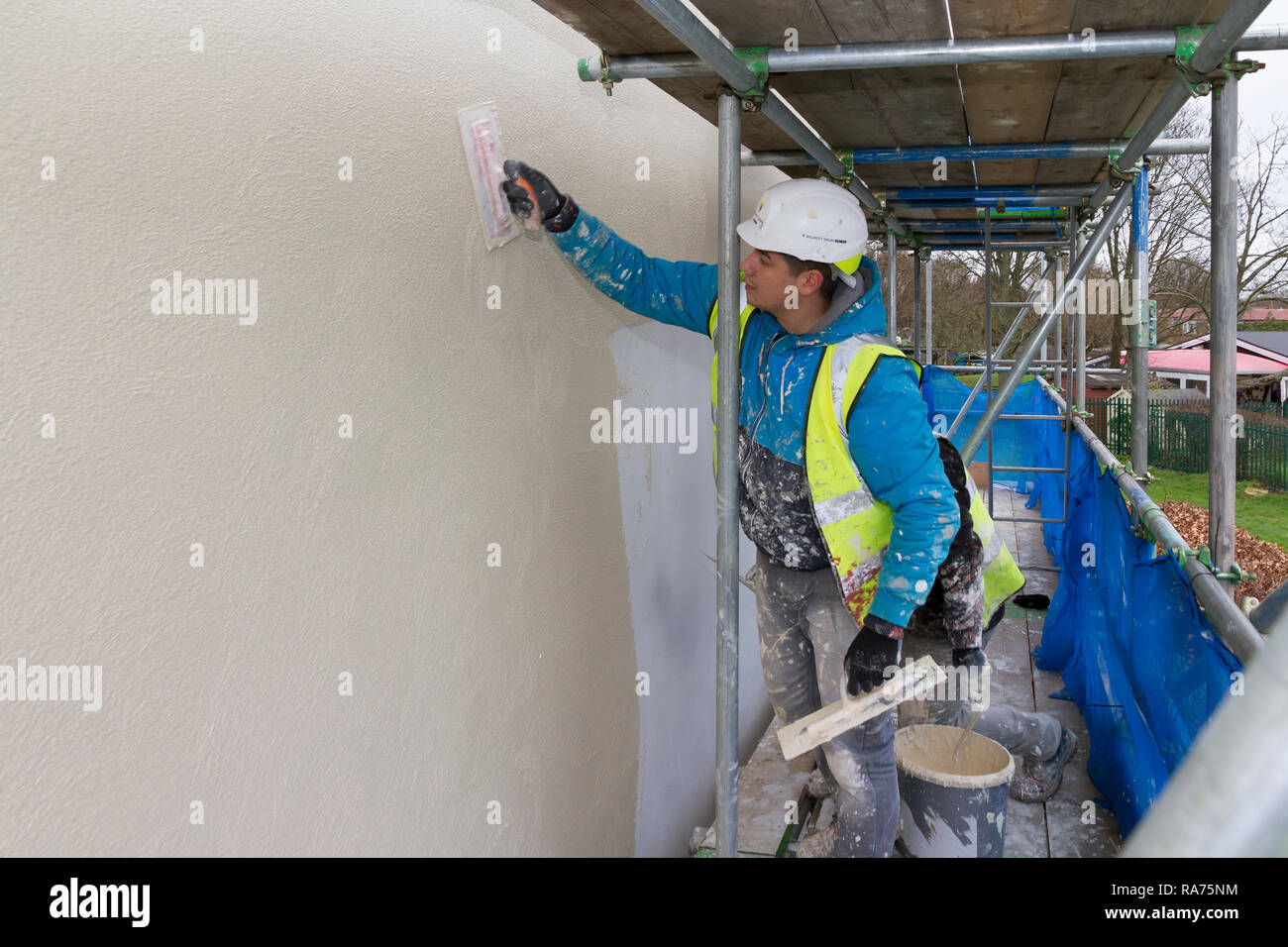 Self coloured house wall render hi-res stock photography and images - Alamy