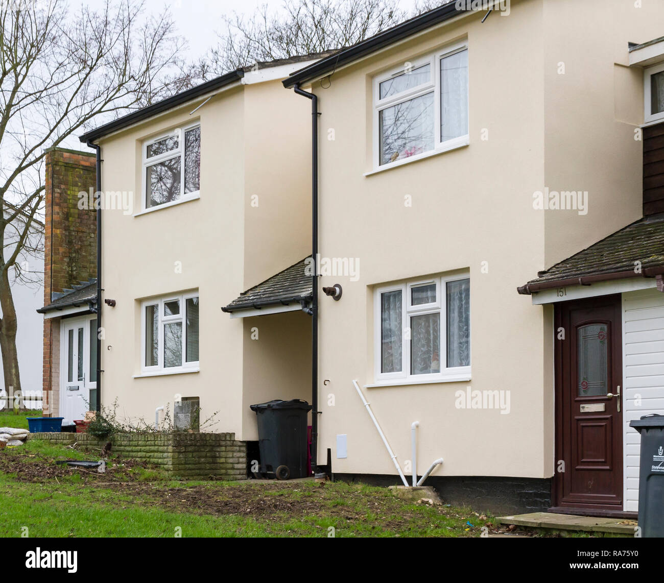 Self coloured house wall render hi-res stock photography and images - Alamy